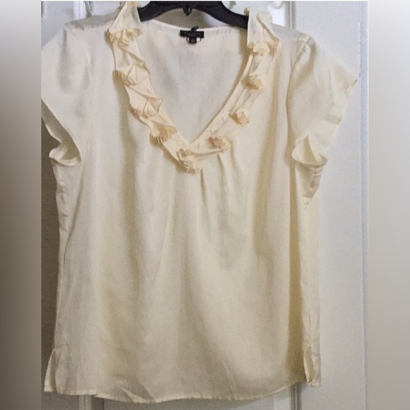 Talbots | Tops | Talbots Short Sleeve Ruffled Silk And Cotton Blend Top ...
